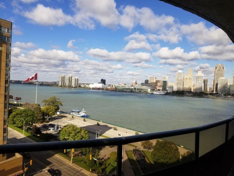 111 Riverside Drive East - Details Property & Leasing